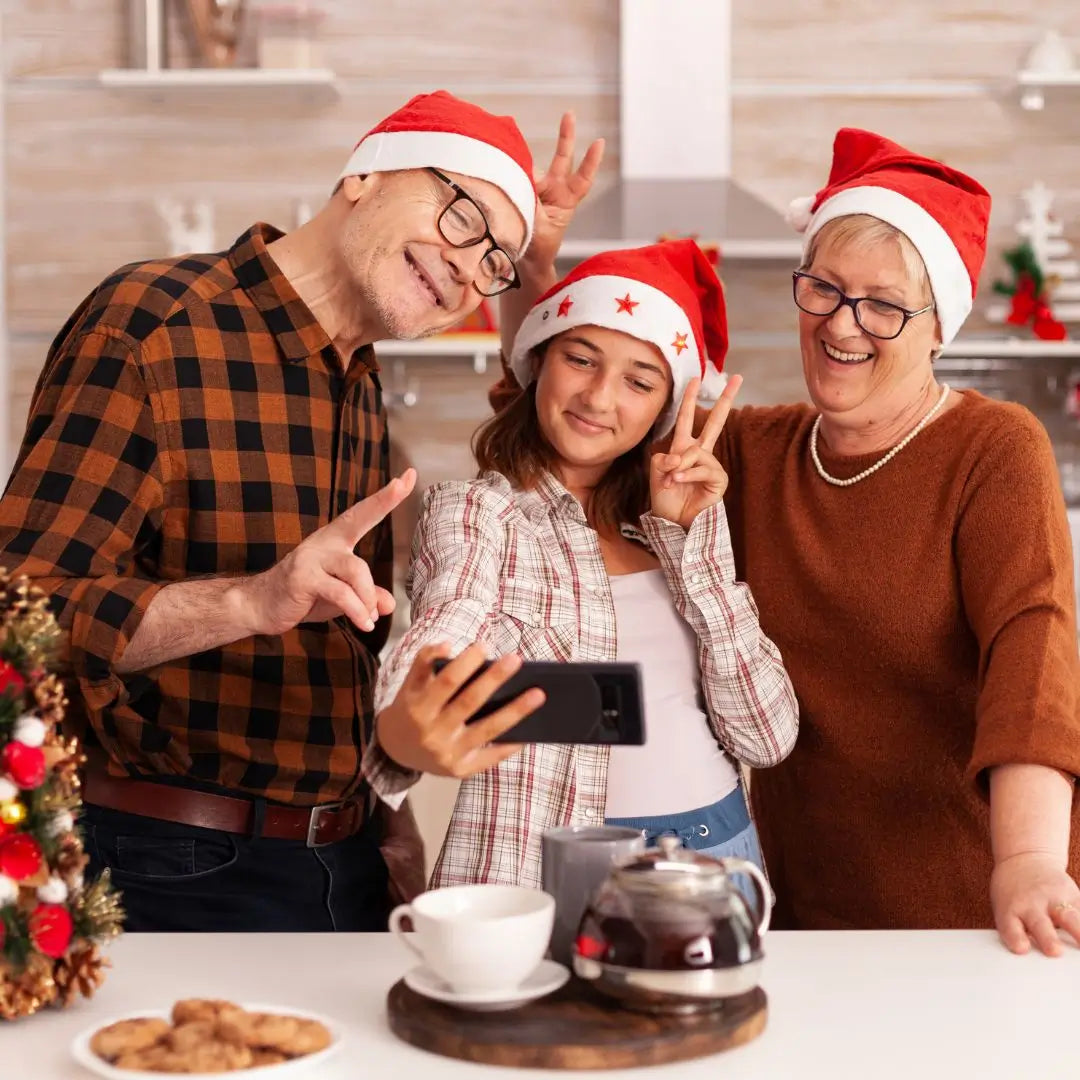 25 Ide Hadiah Natal untuk Orang Tua Paling Berkesan – FlowerAdvisor